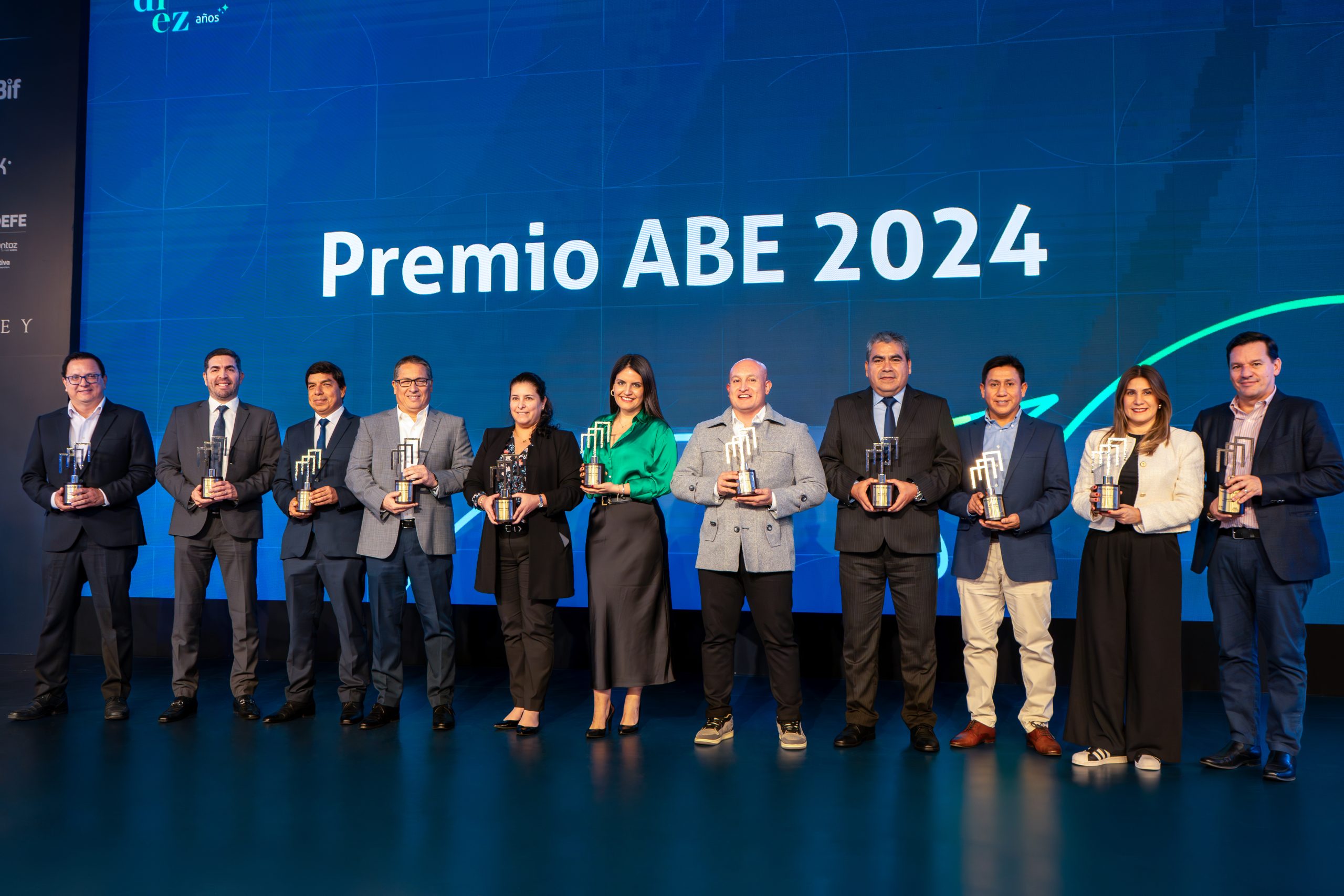 Conoce a los ganadores del Premio ABE 2024 - AmCham News